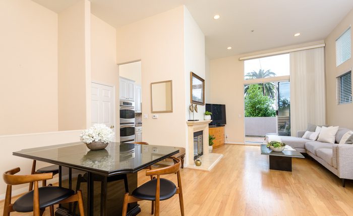 Splendid Studio City Multi Level Condo for sale | Beyond Shelter