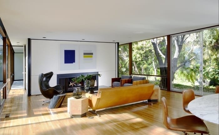 The Moore House, 1964 by Modernist architect Craig Ellwood
